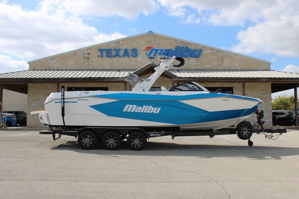 New 2025 Malibu 26 LSV, Austin - Boats For Sale | BoatsForSale.com